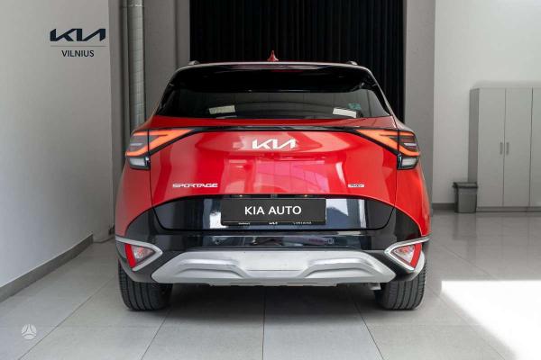 Red Kia Sportage 2023 in Vilnius, with an engine capacity of 1.60 L and mileage of 88 thousand km for 29900 €, photo 5 on AUTOMOTO.COM.LV
