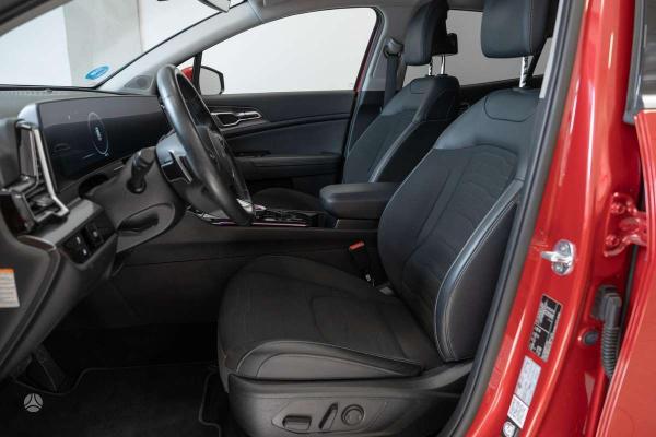 Red Kia Sportage 2023 in Vilnius, with an engine capacity of 1.60 L and mileage of 88 thousand km for 29900 €, photo 8 on AUTOMOTO.COM.LV