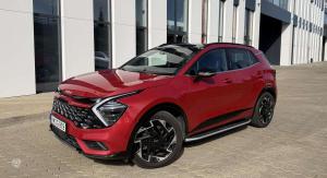 Красный Киа Sportage 2023 в Вильнюс, объемом двигателя 1.60 л и пробегом 56 тыс. км за 33500 €, фото  на AUTOMOTO.COM.LV