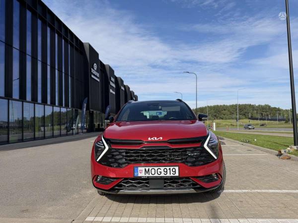 Красный Киа Sportage 2023 в Вильнюс, объемом двигателя 1.60 л и пробегом 56 тыс. км за 33500 €, фото 8 на AUTOMOTO.COM.LV