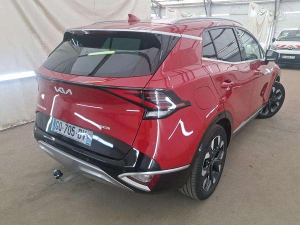 Red Kia Sportage 2023 in Vilnius, with an engine capacity of 1.60 L and mileage of 177 thousand km for 20990 €, photo 4 on AUTOMOTO.COM.LV