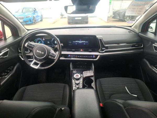 Red Kia Sportage 2023 in Vilnius, with an engine capacity of 1.60 L and mileage of 177 thousand km for 20990 €, photo 9 on AUTOMOTO.COM.LV