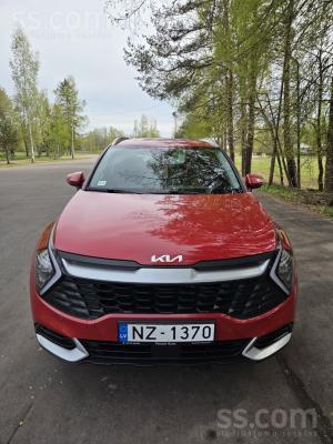 Красный Киа Sportage 2024 в Юрмала, объемом двигателя 1.60 л и пробегом 34 тыс. км за 24500 €, фото  на AUTOMOTO.COM.LV