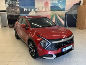 Red Kia Sportage 2024 in Riga, with an engine capacity of 1.50 L and mileage of 35 thousand km for 23900 €, photo  on AUTOMOTO.COM.LV