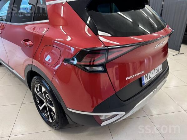 Красный Киа Sportage 2024 в Рига, объемом двигателя 1.50 л и пробегом 35 тыс. км за 23900 €, фото 7 на AUTOMOTO.COM.LV
