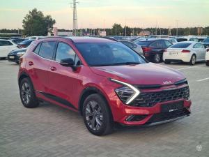 Sarkans Kia Sportage 2024 Tauragė, ar dzinēja tilpumu 1.60 L un nobraukumu 51 tūkst. km par 26900 €, foto  vietnē AUTOMOTO.COM.LV