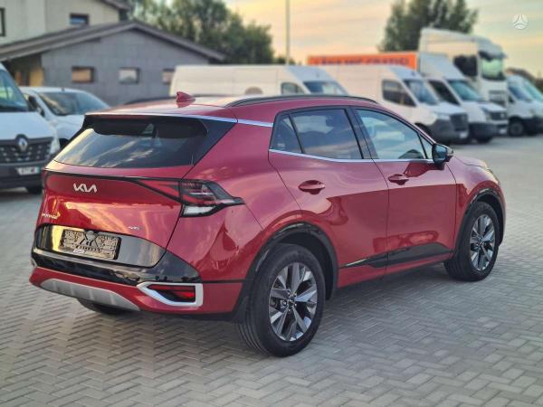 Красный Киа Sportage 2024 в Таураге, объемом двигателя 1.60 л и пробегом 51 тыс. км за 26900 €, фото 3 на AUTOMOTO.COM.LV