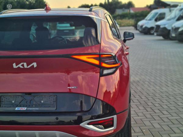 Красный Киа Sportage 2024 в Таураге, объемом двигателя 1.60 л и пробегом 51 тыс. км за 26900 €, фото 9 на AUTOMOTO.COM.LV