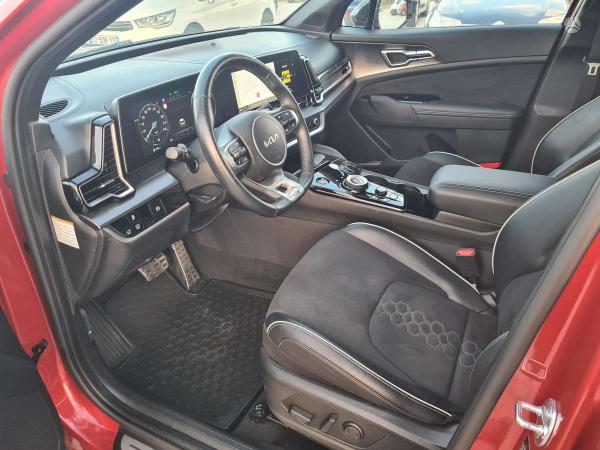 Красный Киа Sportage 2024 в Таураге, объемом двигателя 1.60 л и пробегом 51 тыс. км за 26900 €, фото 10 на AUTOMOTO.COM.LV