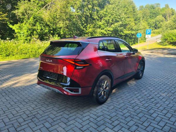 Красный Киа Sportage 2025 в Таураге, объемом двигателя 1.60 л и пробегом 51 тыс. км за 29500 €, фото 6 на AUTOMOTO.COM.LV