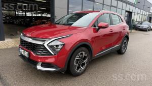 Красный Киа Sportage 2025 в Рига, объемом двигателя 1.60 л и пробегом 33 тыс. км за 24900 €, фото  на AUTOMOTO.COM.LV