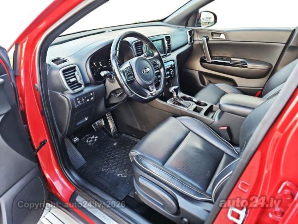 Красный Киа Sportage 2016 в Таллин, объемом двигателя 1.60 л и пробегом 150 тыс. км за 12990 €, фото 9 на AUTOMOTO.COM.LV