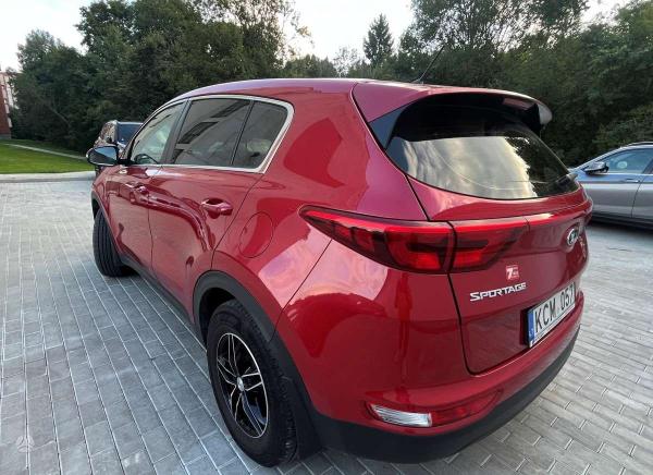 Kia Sportage 2017 Viļņa vietnē Sarkans Kia Sportage 2017 Viļņa, ar dzinēja tilpumu 1.59 L un nobraukumu 35 tūkst. km par 11999 €, foto 7 vietnē AUTOMOTO.COM.LV