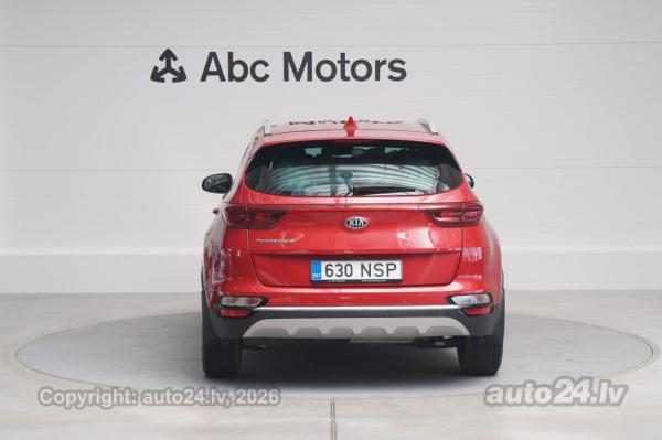 Red Kia Sportage 2020 in Tallinn, with an engine capacity of 1.60 L and mileage of 147 thousand km for 16390 €, photo 5 on AUTOMOTO.COM.LV