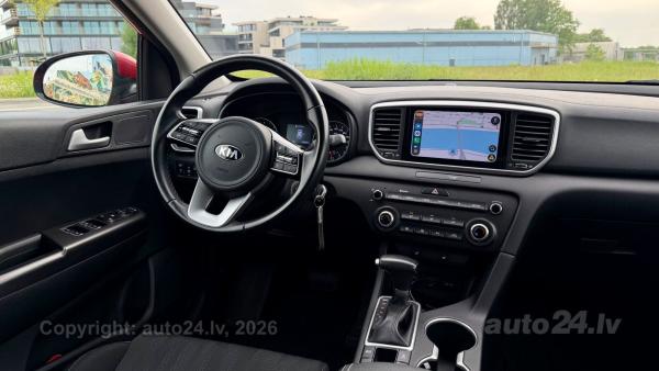 Red Kia Sportage 2020 in Tallinn, with an engine capacity of 1.60 L and mileage of 60 thousand km for 17999 €, photo 10 on AUTOMOTO.COM.LV