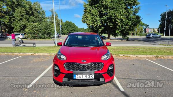 Red Kia Sportage 2020 in Johvi, with an engine capacity of 1.60 L and mileage of 148 thousand km for 16430 €, photo 2 on AUTOMOTO.COM.LV