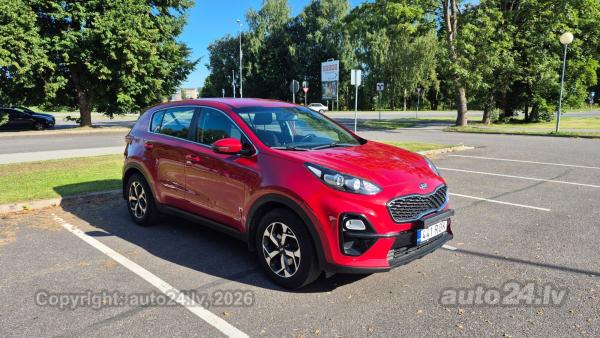 Red Kia Sportage 2020 in Johvi, with an engine capacity of 1.60 L and mileage of 148 thousand km for 16430 €, photo 3 on AUTOMOTO.COM.LV