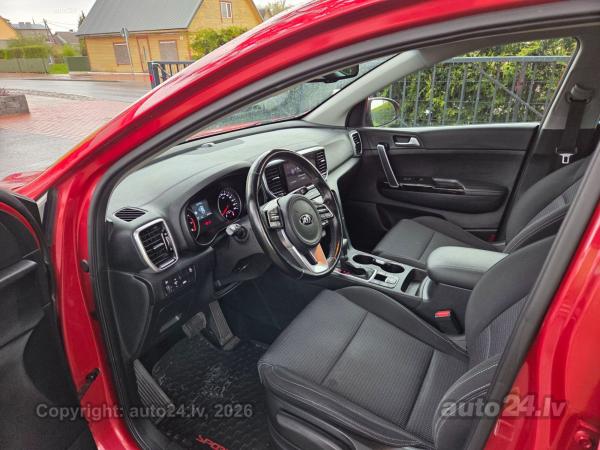 Красный Киа Sportage 2021 в Таллин, объемом двигателя 1.60 л и пробегом 82 тыс. км за 17500 €, фото 7 на AUTOMOTO.COM.LV