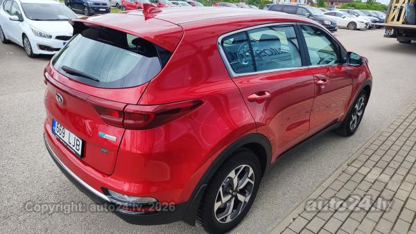 Sarkans Kia Sportage 2021 Tartu, ar dzinēja tilpumu 1.60 L un nobraukumu 75 tūkst. km par 16990 €, foto 4 vietnē AUTOMOTO.COM.LV