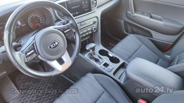 Sarkans Kia Sportage 2021 Tartu, ar dzinēja tilpumu 1.60 L un nobraukumu 82 tūkst. km par 16490 €, foto 10 vietnē AUTOMOTO.COM.LV