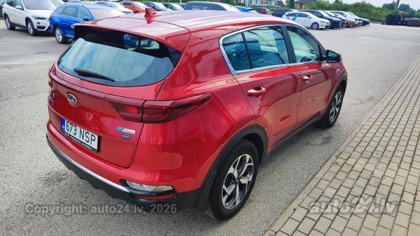 Красный Киа Sportage 2021 в Тарту, объемом двигателя 1.60 л и пробегом 51 тыс. км за 16990 €, фото 4 на AUTOMOTO.COM.LV