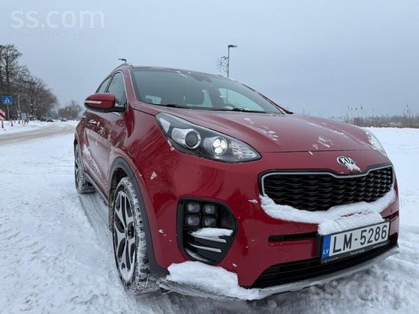 Red Kia Sportage 2018 in Riga, with an engine capacity of 2.00 L and mileage of 0 thousand km for 15800 €, photo 7 on AUTOMOTO.COM.LV