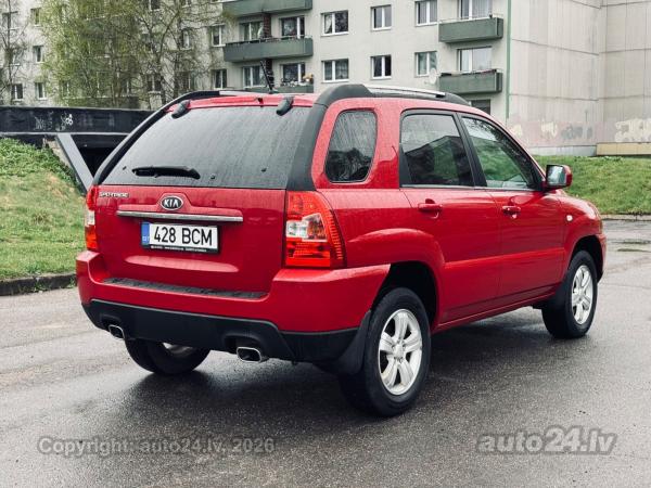 Sarkans Kia Sportage 2010 Tallina, ar dzinēja tilpumu 2.00 L un nobraukumu 166 tūkst. km par 3950 €, foto 3 vietnē AUTOMOTO.COM.LV
