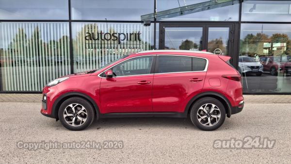 Красный Киа Sportage 2021 в Тарту, объемом двигателя 1.60 л и пробегом 60 тыс. км за 16590 €, фото 3 на AUTOMOTO.COM.LV