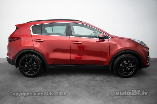 Red Kia Sportage 2022 in Tallinn, with an engine capacity of 1.60 L and mileage of 89 thousand km for 16499 €, photo 5 on AUTOMOTO.COM.LV