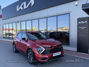 Красный Киа Sportage 2023 в Выру, объемом двигателя 1.60 л и пробегом 25 тыс. км за 27900 €, фото  на AUTOMOTO.COM.LV