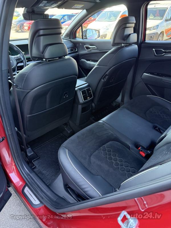 Sarkans Kia Sportage 2023 Veru, ar dzinēja tilpumu 1.60 L un nobraukumu 25 tūkst. km par 27900 €, foto 9 vietnē AUTOMOTO.COM.LV