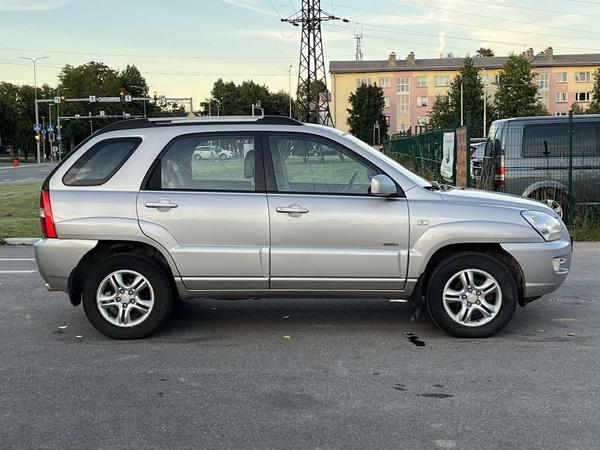 Kia Sportage 2007 in Narva, with an engine capacity of 2.00 L and mileage of 187 thousand km for 1499 €, photo 10 on AUTOMOTO.COM.LV