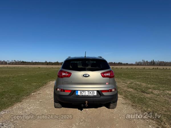 Киа Sportage 2013 в Таллин, объемом двигателя 2.00 л и пробегом 277 тыс. км за 5490 €, фото 3 на AUTOMOTO.COM.LV