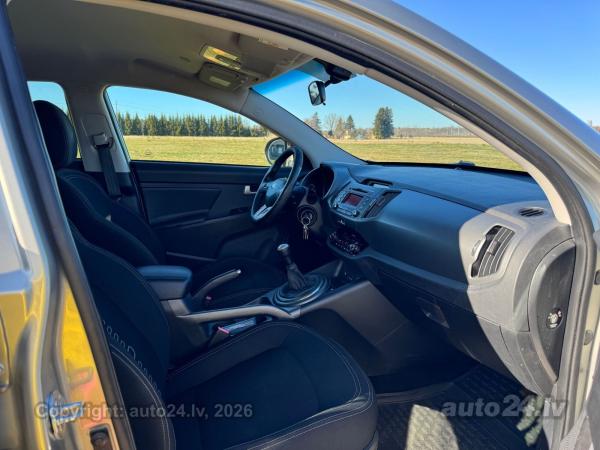 Киа Sportage 2013 в Таллин, объемом двигателя 2.00 л и пробегом 277 тыс. км за 5490 €, фото 10 на AUTOMOTO.COM.LV