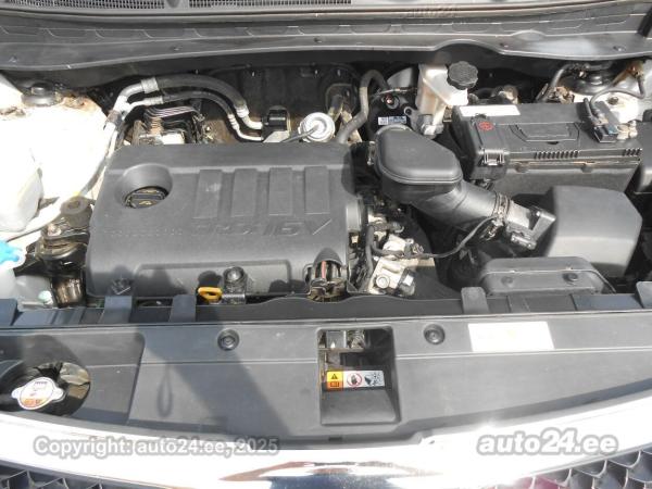 Kia Sportage 2014 in Viljandi, with an engine capacity of 1.70 L and mileage of 169 thousand km for 8990 €, photo 11 on AUTOMOTO.COM.LV
