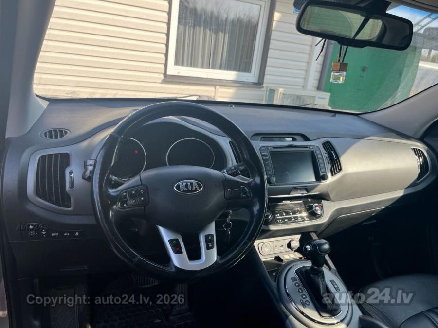 Kia Sportage 2014 Narva, ar dzinēja tilpumu 2.00 L un nobraukumu 220 tūkst. km par 6500 €, foto 8 vietnē AUTOMOTO.COM.LV