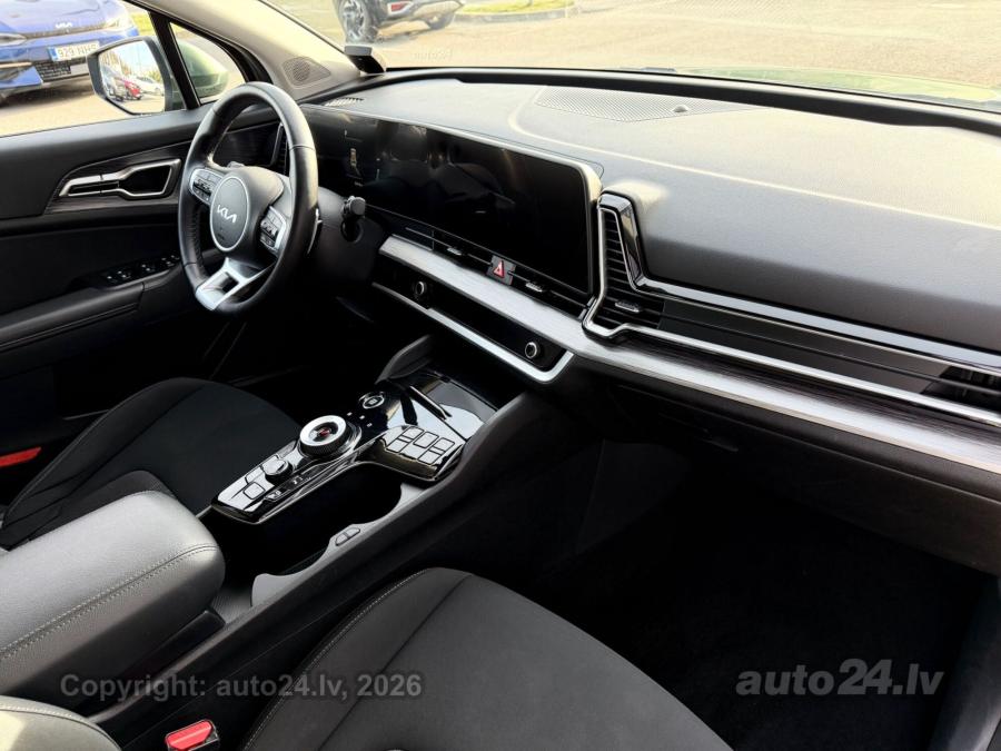 Kia Sportage 2022 in Tallinn, with an engine capacity of 1.60 L and mileage of 52 thousand km for 24900 €, photo 5 on AUTOMOTO.COM.LV