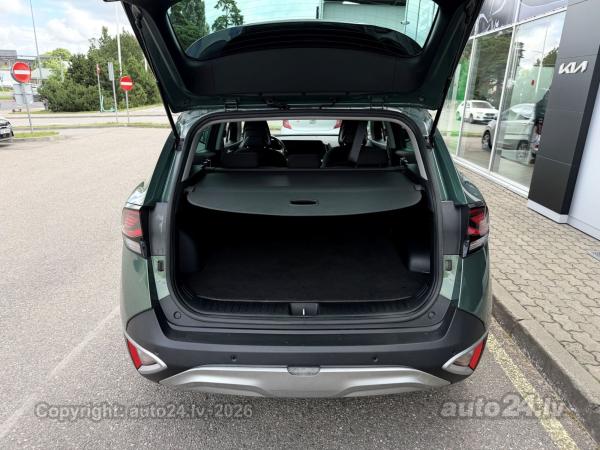 Kia Sportage 2022 in Tallinn, with an engine capacity of 1.60 L and mileage of 155 thousand km for 17900 €, photo 6 on AUTOMOTO.COM.LV
