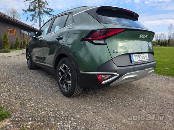 Kia Sportage 2023 in Tallinn, with an engine capacity of 1.60 L and mileage of 25 thousand km for 25800 €, photo 4 on AUTOMOTO.COM.LV