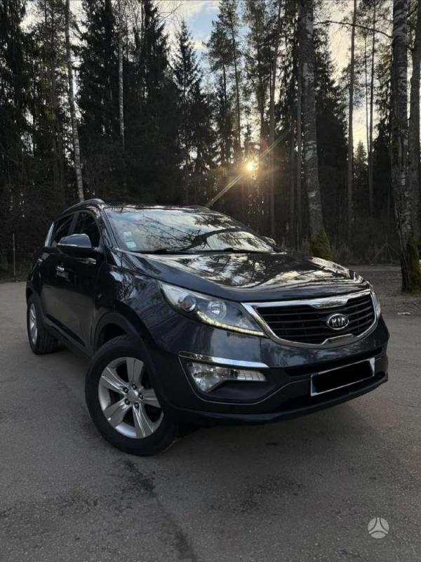 Violets Kia Sportage 2011 Tauragė, ar dzinēja tilpumu 1.69 L un nobraukumu 273 tūkst. km par 6500 €, foto 1 vietnē AUTOMOTO.COM.LV