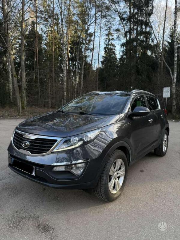 Violets Kia Sportage 2011 Tauragė, ar dzinēja tilpumu 1.69 L un nobraukumu 273 tūkst. km par 6500 €, foto 2 vietnē AUTOMOTO.COM.LV