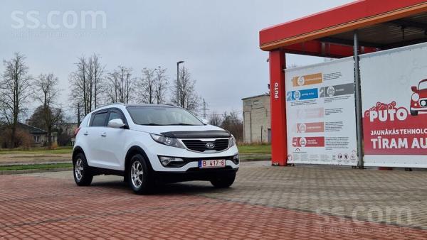 Balts Kia Sportage 2011 Jelgava, ar dzinēja tilpumu 2.00 L un nobraukumu 243 tūkst. km par 5450 €, foto 2 vietnē AUTOMOTO.COM.LV