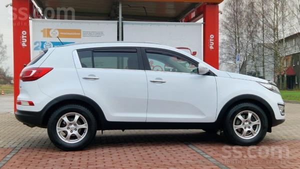 Balts Kia Sportage 2011 Jelgava, ar dzinēja tilpumu 2.00 L un nobraukumu 243 tūkst. km par 5450 €, foto 3 vietnē AUTOMOTO.COM.LV
