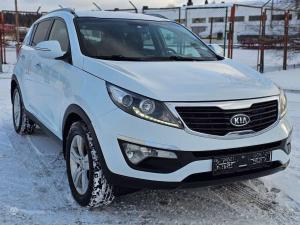 Белый Киа Sportage 2011 в Рокишкис, объемом двигателя 1.69 л и пробегом 220 тыс. км за 5350 €, фото  на AUTOMOTO.COM.LV