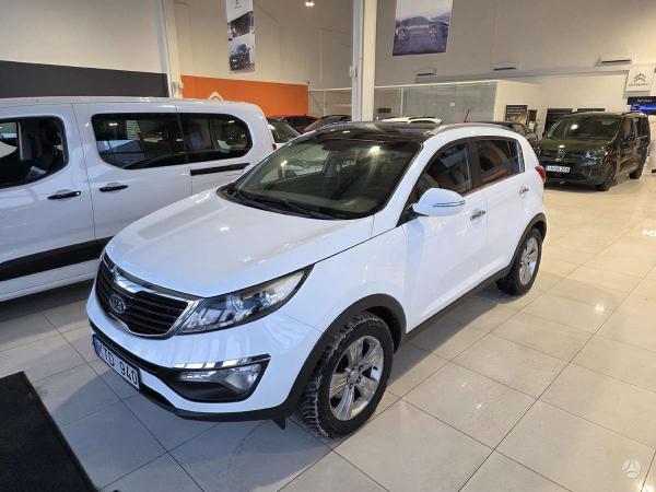 Balts Kia Sportage 2011 Kauņa, ar dzinēja tilpumu 1.69 L un nobraukumu 319 tūkst. km par 5990 €, foto 1 vietnē AUTOMOTO.COM.LV