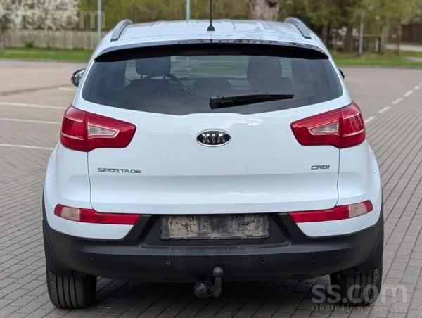 Белый Киа Sportage 2011 в Юрмала, объемом двигателя 2.00 л и пробегом 0 тыс. км за 5950 €, фото 5 на AUTOMOTO.COM.LV