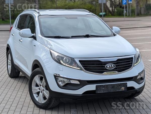 Balts Kia Sportage 2011 Jūrmala, ar dzinēja tilpumu 2.00 L un nobraukumu 0 tūkst. km par 5950 €, foto 8 vietnē AUTOMOTO.COM.LV