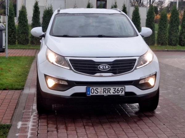 Белый Киа Sportage 2011 в Рига, объемом двигателя 1.70 л и пробегом 204 тыс. км за 6999 €, фото 6 на AUTOMOTO.COM.LV