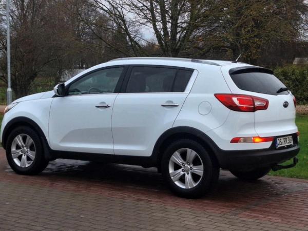 Белый Киа Sportage 2011 в Рига, объемом двигателя 1.70 л и пробегом 204 тыс. км за 6999 €, фото 9 на AUTOMOTO.COM.LV