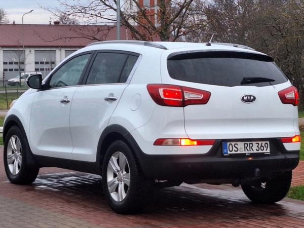 Белый Киа Sportage 2011 в Рига, объемом двигателя 1.70 л и пробегом 204 тыс. км за 6999 €, фото 10 на AUTOMOTO.COM.LV